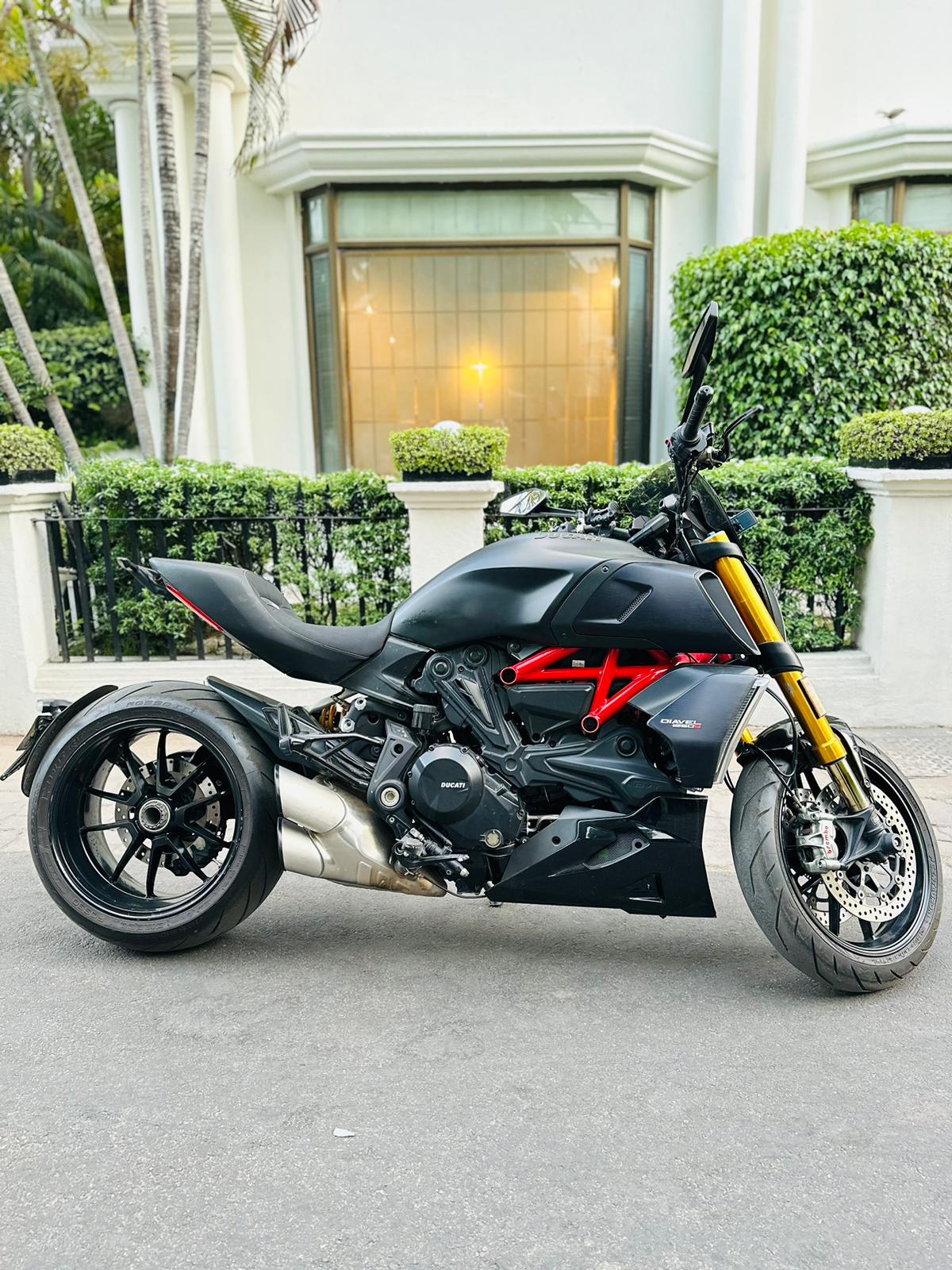 Ducati Diavel – V4U Luxe